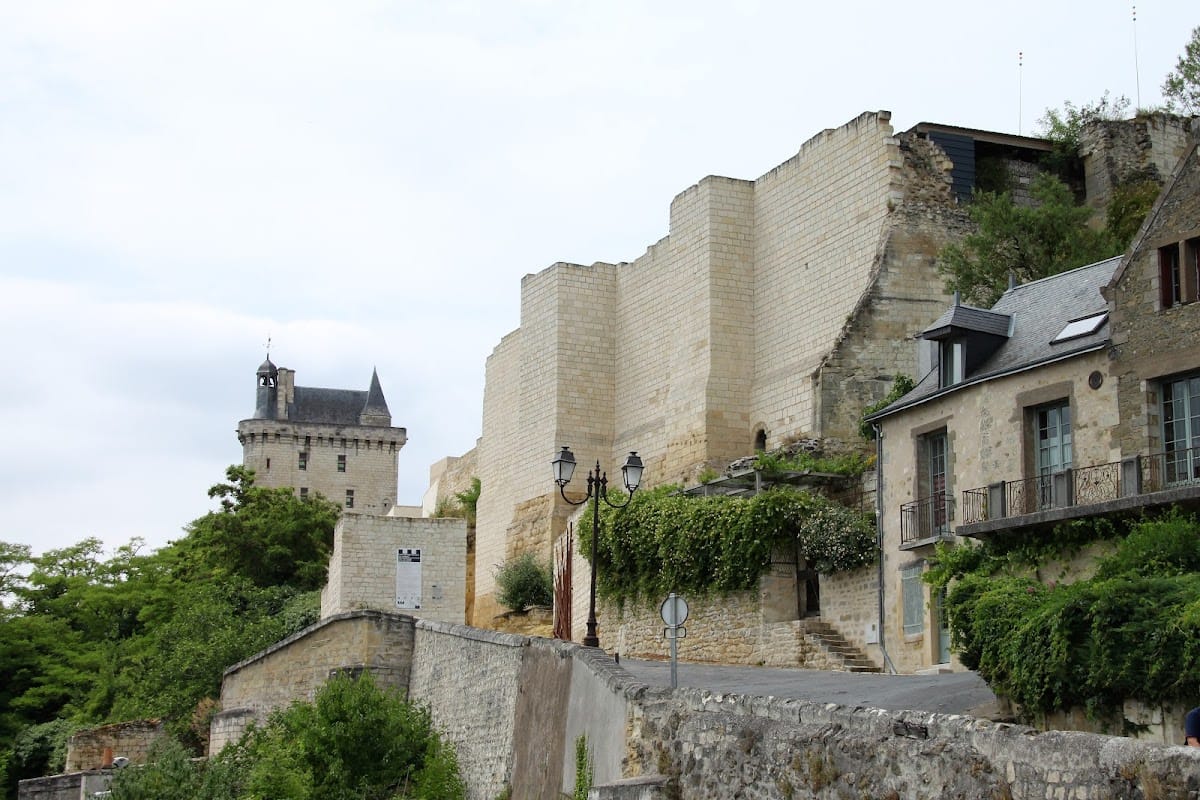 Château de Chinon: A Historic Castle in Central France - Ancient ...