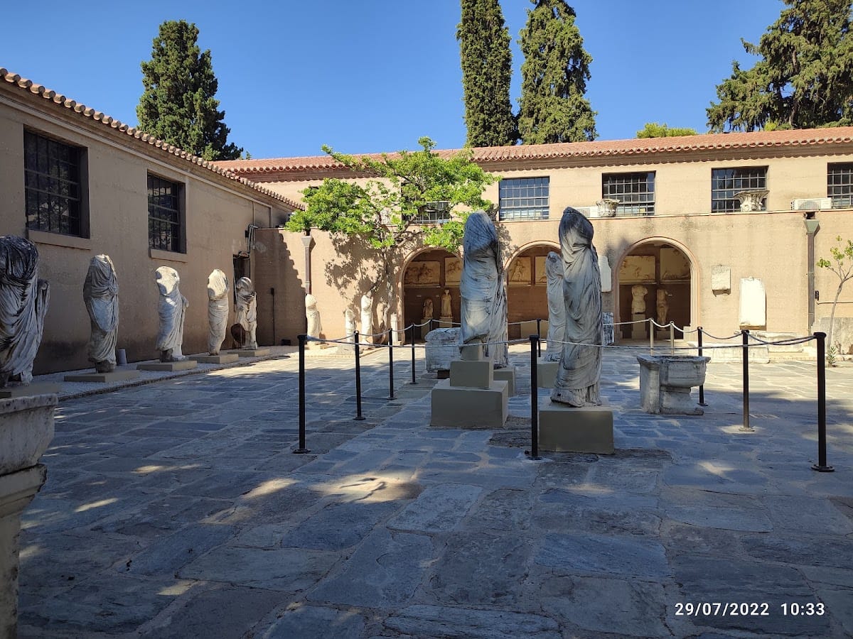 Ancient Corinth: A Historic City-State on the Isthmus of Corinth ...