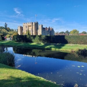 Hever Castle: A Historic Medieval and Tudor Manor in England - Ancient ...