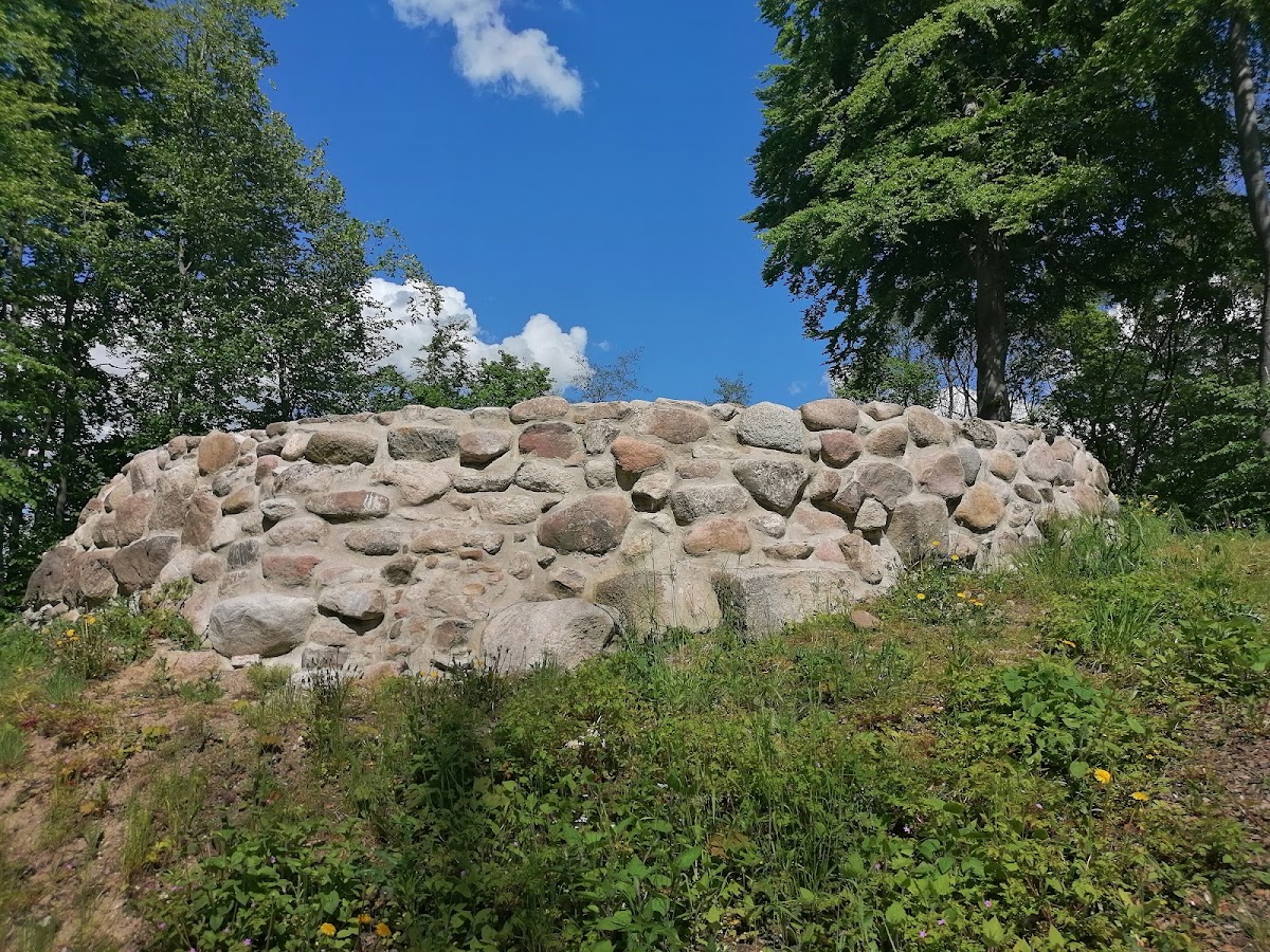 Burg Linau: A Medieval Motte Castle in Germany - Ancient History Sites